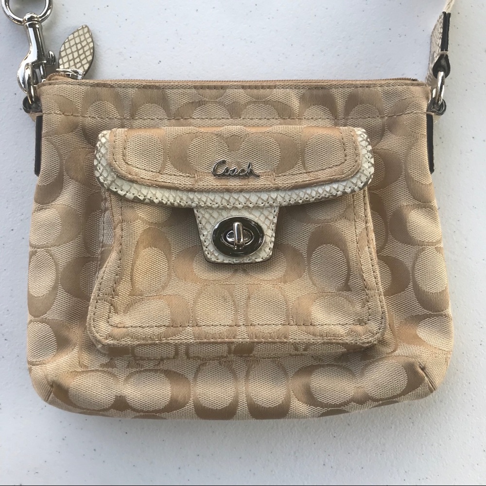 Coach Logo Signature Summer Ivory Crossbody Bag - Gem